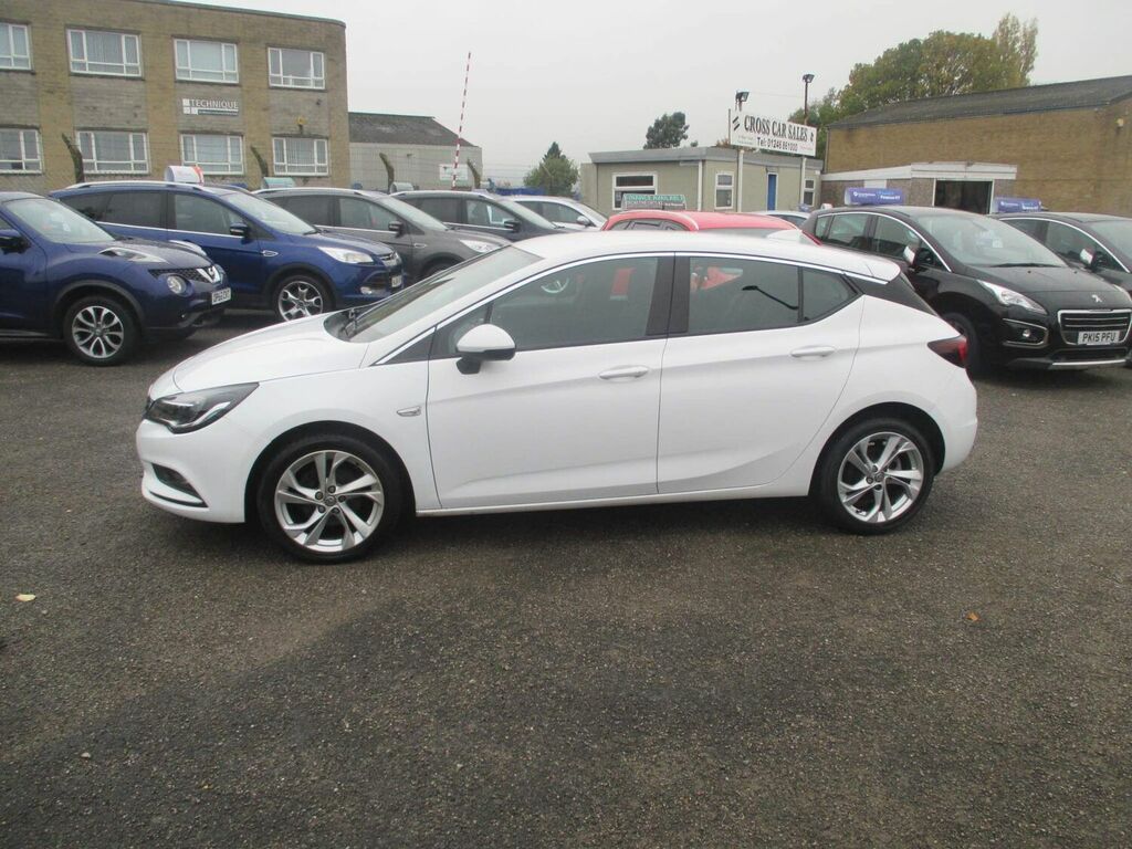 Sold FN66ZVY 2016 Vauxhall Astra - History / How much is it worth?