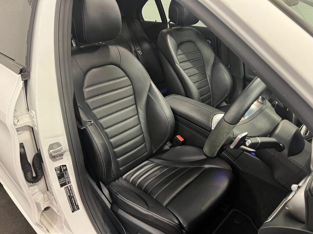 Used 2021 Mercedes-Benz C Class YM21GWD Saloon 2.0 C220d AMG Line Night ...