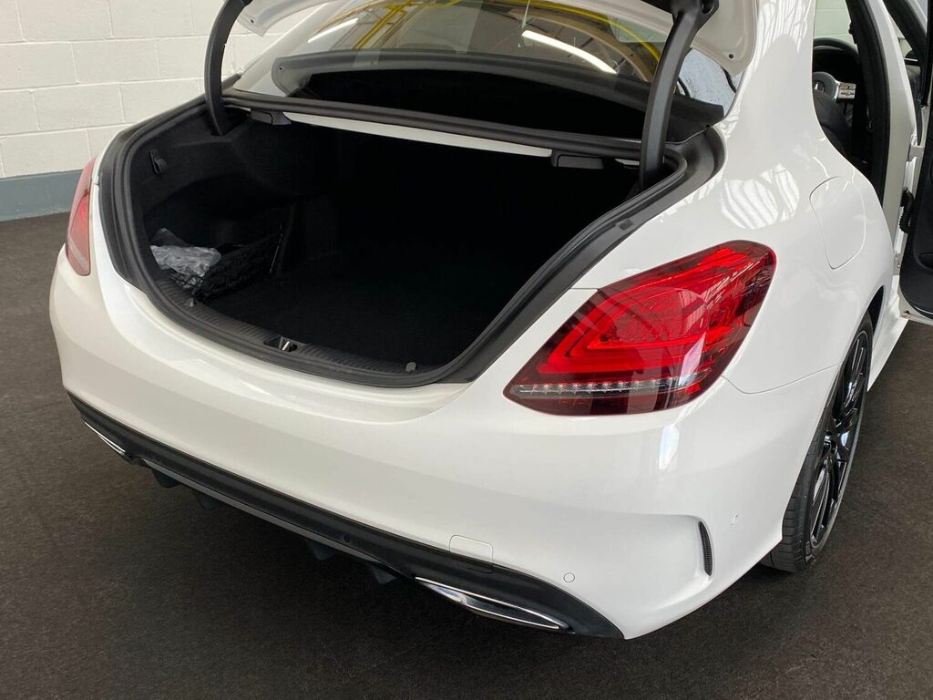 Used 2021 Mercedes-Benz C Class YM21GWD Saloon 2.0 C220d AMG Line Night ...