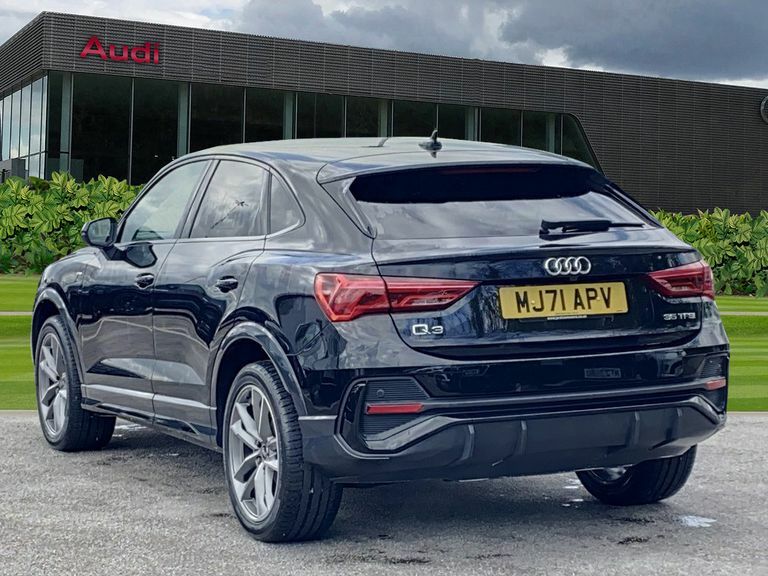 Used 2021 Audi Q3 YM21USL Black Edition 35 TFSI 150 PS S tronic on Finance in Manchester £969 ...