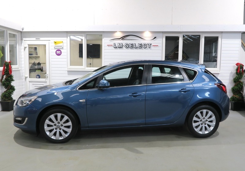 Used 2015 Vauxhall Astra FP65VUB Astra Design CDTI on Finance in Luton ...